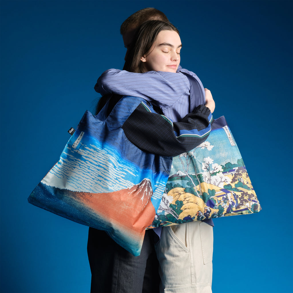 KATSUSHIKA HOKUSAI Red Fuji Recycled Bag – LOQI